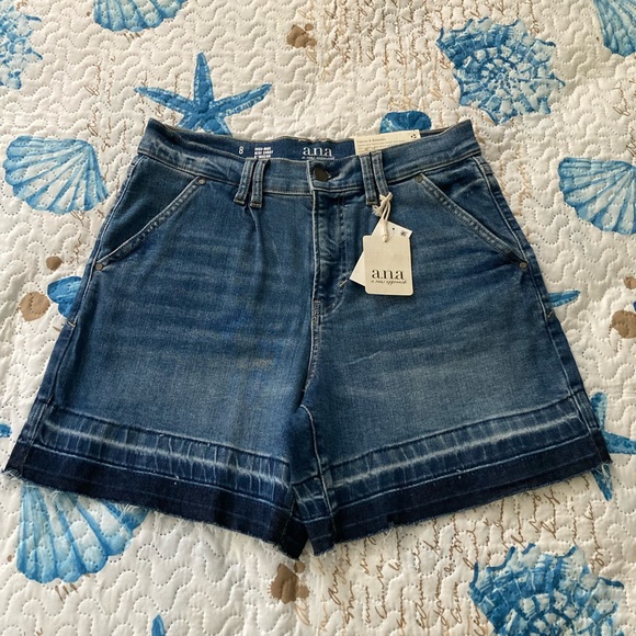 a.n.a | Shorts | Nwt Ana Highrise Midi Short | Poshmark
